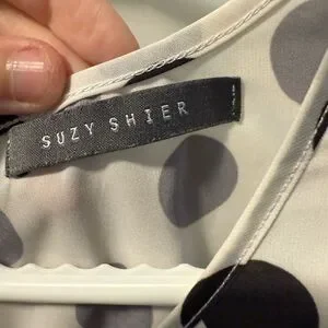 Suzy Shier | Tops | Suzy Shier Black Polka Dot Tank Top W Zip Up Back ...
